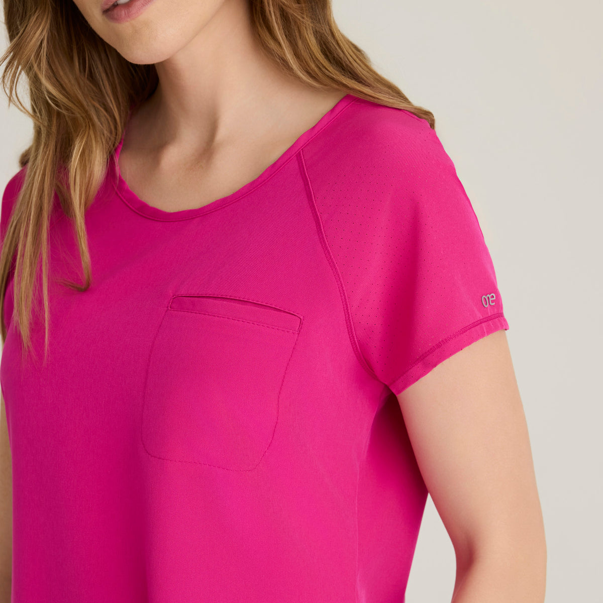 Barco One Women's 1 Pocket Raglan Sleeve Tuck-in Top – Alexander's Uniforms